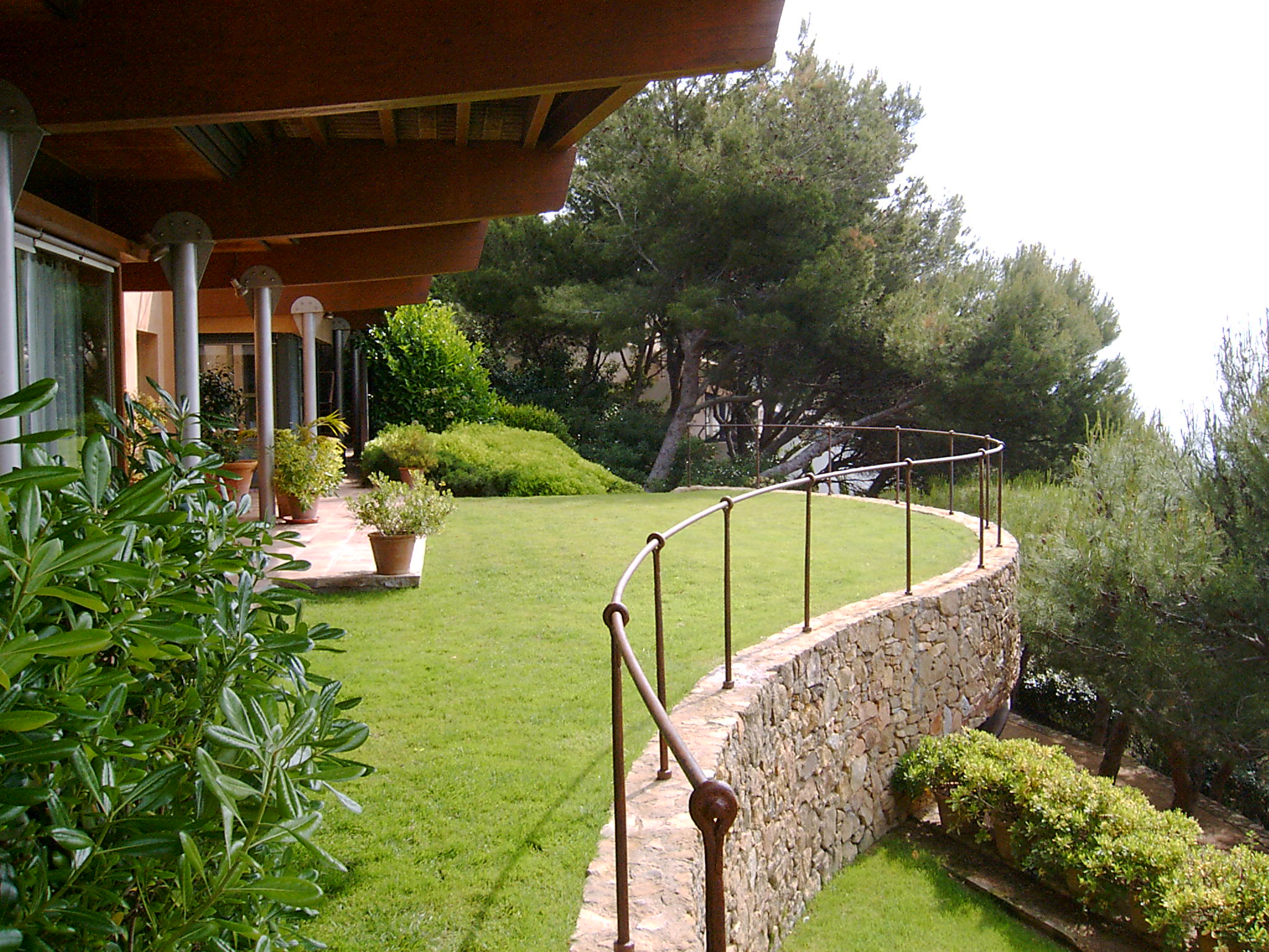 Vivienda unifamiliar aislada en Tamariu | Panosa